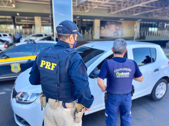 Atenção, motoristas de aplicativos! Vejam o vídeo da blitz “orientativa ...